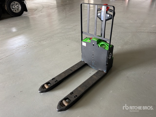 2023 EP Equipment WPL201 2 ton Electric Pallet Jack | Ritchie Bros ...
