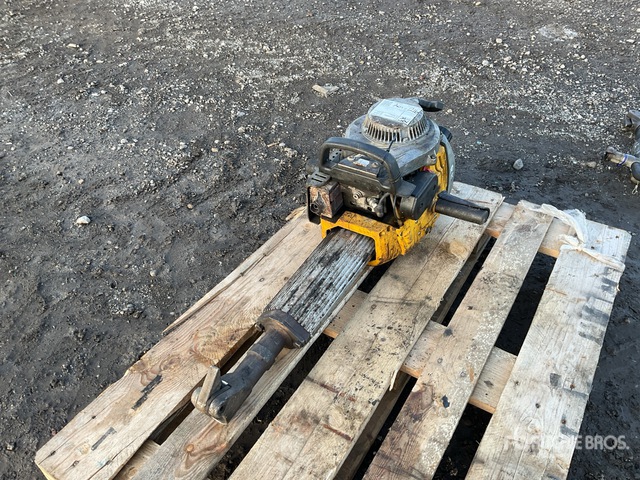 2019 Wacker Neuson BH55rw Demolition Breaker | Ritchie Bros. Auctioneers