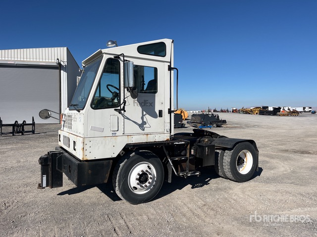 2006 Ottawa Commando 30 4x2 Spotter Truck | Ritchie Bros. Auctioneers