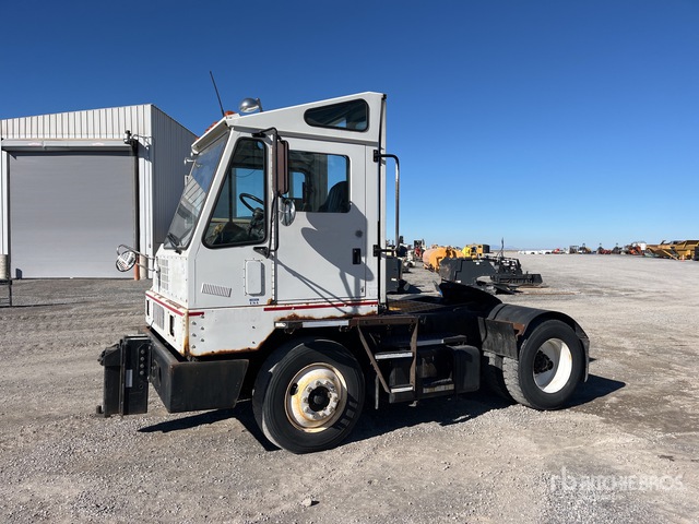 2008 Ottawa Commando 30 4x2 Spotter Truck | Ritchie Bros. Auctioneers