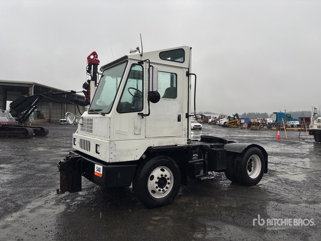 2006 Ottawa Commando 30 4x2 Spotter Truck | Ritchie Bros. Auctioneers