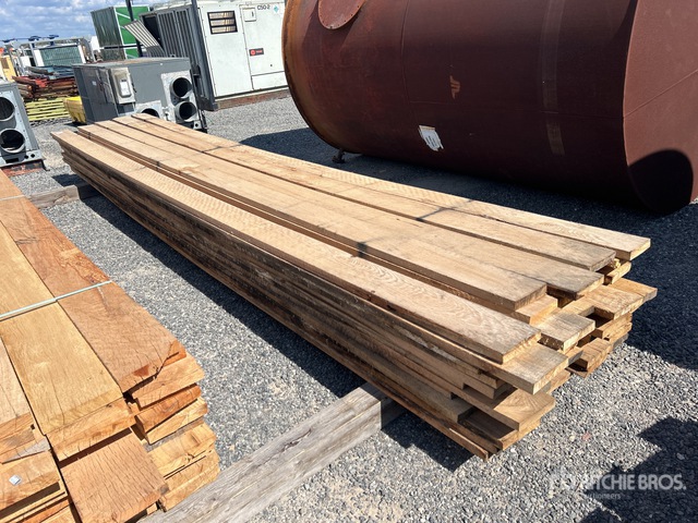 Quantity of 2 in x 8 in x 20 ft Decking Lumber | Ritchie Bros. Auctioneers