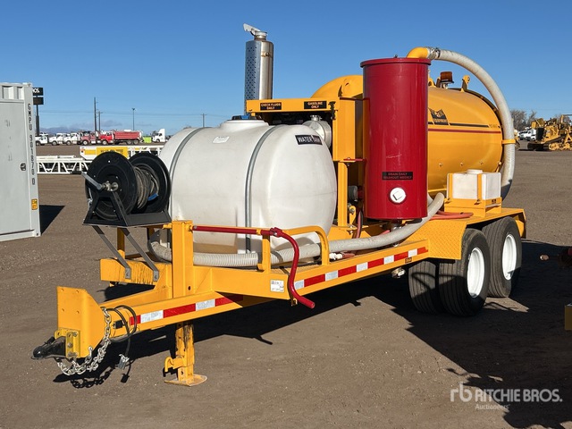 2000 Vac-Tron PMD-800GT 800 gal T/A Saugbagger | Ritchie Bros. Auctioneers