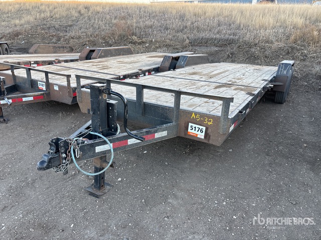 2023 H&W 23 ft T/A Tilt Deck Trailer | Ritchie Bros. Auctioneers