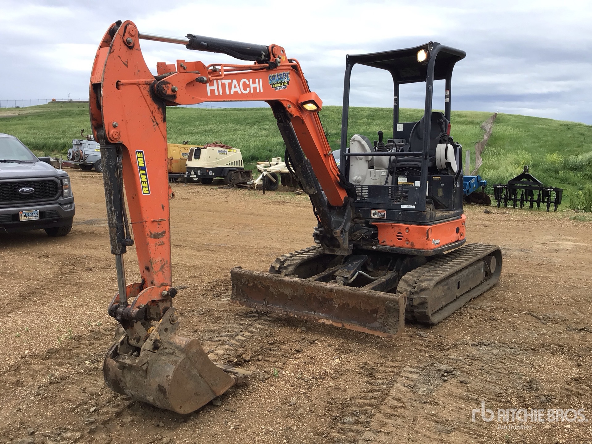 2016 Hitachi ZX35U-5N Mini Excavator | Ritchie Bros. Auctioneers