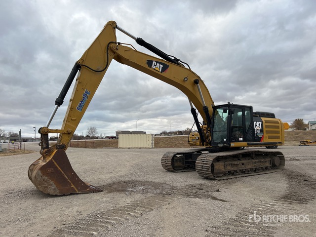 2017 Cat 336FL Tracked Excavator | Ritchie Bros. Auctioneers