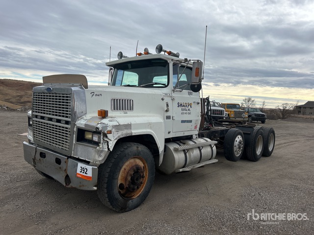 1986 Ford LTL9000 8x4 Tri/A Day Cab Truck Tractor | Ritchie Bros ...