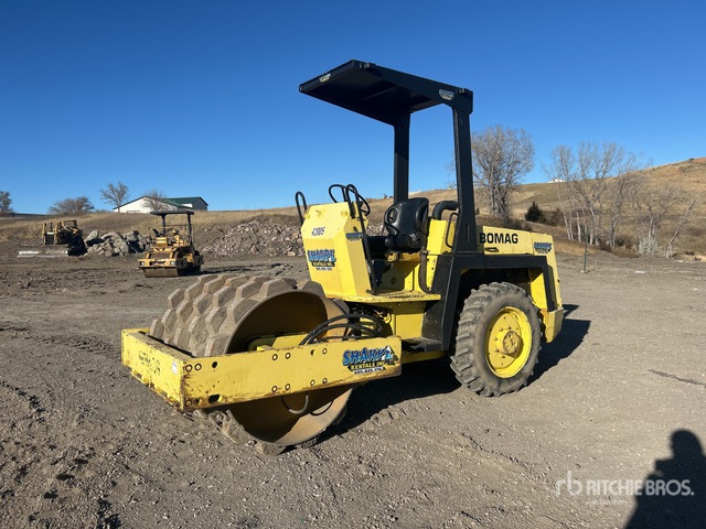 1991 Bomag BW142PD Padfoot Drum Compactor | Ritchie Bros. Auctioneers