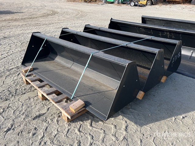 Quantity of (3) U-L 84 in Skid Steer Bucket | Ritchie Bros. Auctioneers