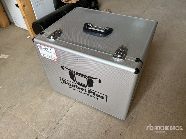 Bushel Plus Mini Combine | Ritchie Bros. Auctioneers