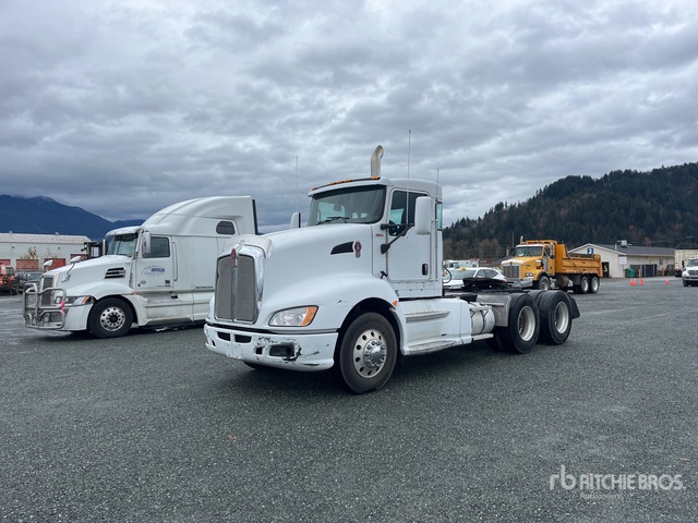 2010 Kenworth T600 6x4 Cabeza Tractora Cabina Corta | Ritchie Bros. Auctioneers