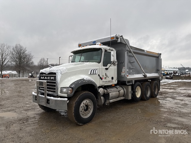 2007 Mack CT713 8x4 Tri/A Dump Truck | Ritchie Bros. Auctioneers