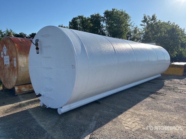 8000 gal Skid-Mounted Water Tank | Ritchie Bros. Auctioneers
