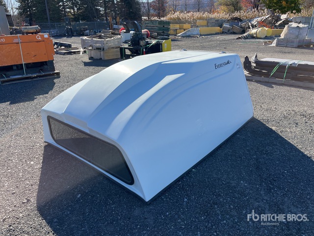 Mory Everest 8 ft 4 in Truck Cap | Ritchie Bros. Auctioneers