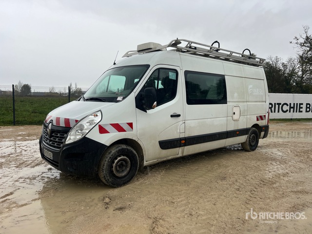 2017 Renault Master Vehicule Utilitaire Double Cabine Crew Cab Furgone ...