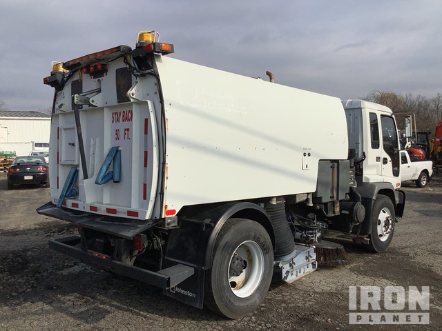 2009 GMC T7500 COE Sweeper Truck in Irwin, Pennsylvania, United States ...