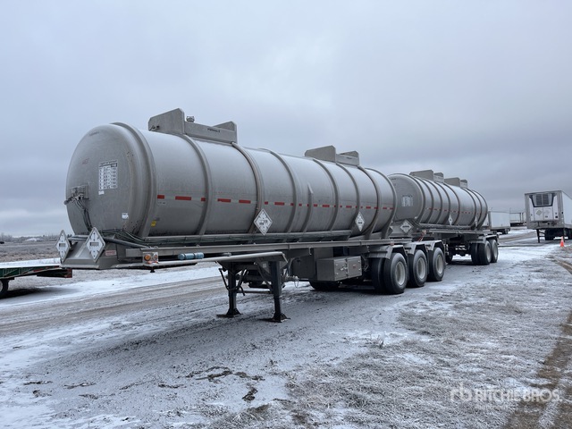 1996 Krohnert 5200 gal Super B-Train Lead Tanker Trailer | Ritchie Bros ...