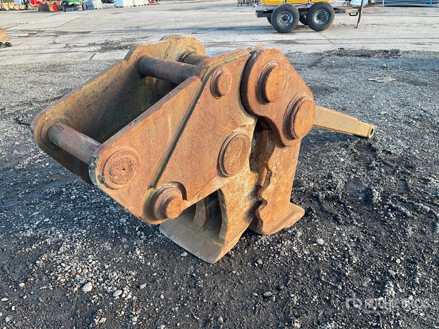 Demolition Pulverizer | Ritchie Bros. Auctioneers