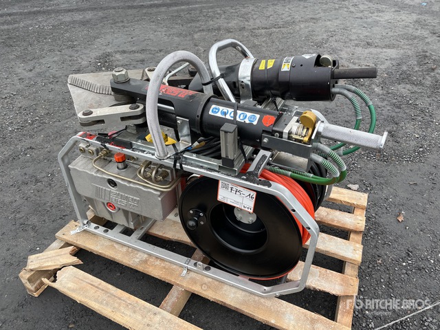 Zumro ResQtec Hydraulic Rescue Kit | Ritchie Bros. Auctioneers