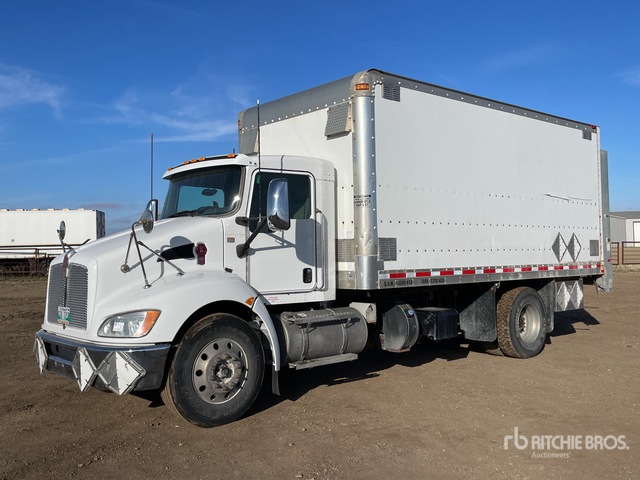 2017 Kenworth T370 6x2 Camion fourgon | Ritchie Bros. Auctioneers