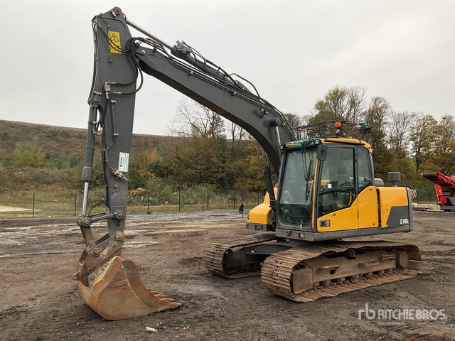 2014 Volvo EC140 Tracked Excavator | Ritchie Bros. Auctioneers