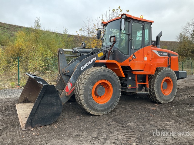 2018 Doosan DL200-5 Wheel Loader | Ritchie Bros. Auctioneers