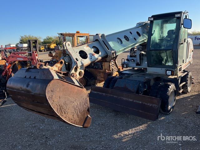 2005 Gradall XL3300 Wheel Excavator (Inoperable) | Ritchie Bros ...