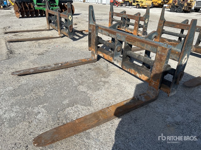 Pemberton 70 in Q/C Wheel Loader Forks - Fits Volvo L110H | Ritchie ...