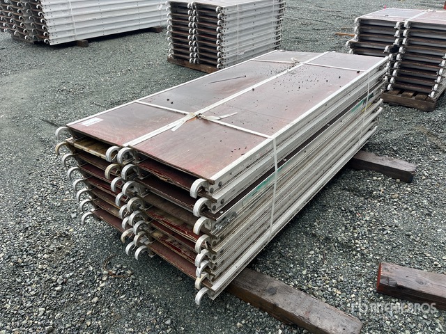 Quantity of (16) Scaffolding Decks | Ritchie Bros. Auctioneers
