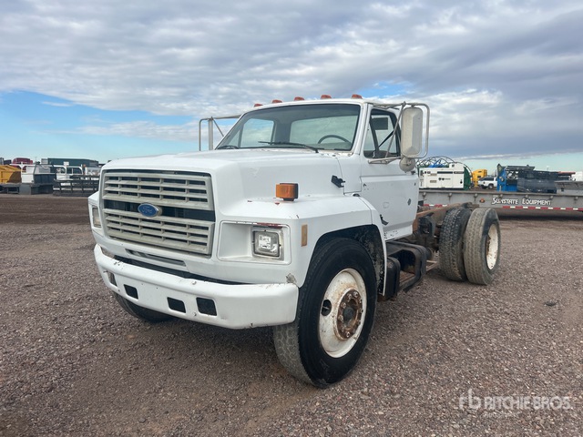 1994 Ford F-700 4x2 Cab and Chassis (Inoperable) | Ritchie Bros ...