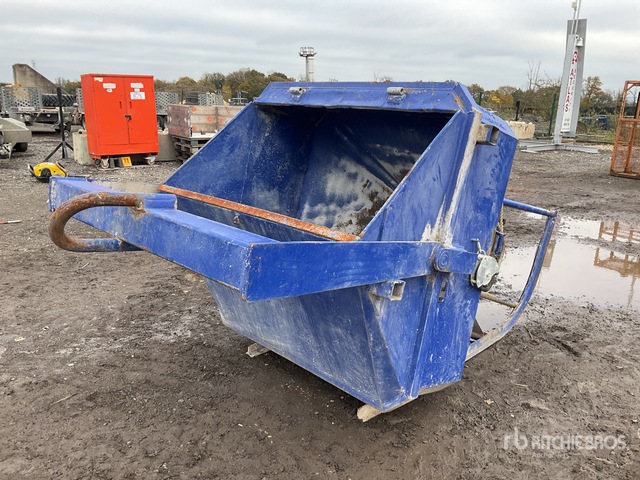 2004 Secatol Tuc 2000Lt Concrete Skip | Ritchie Bros. Auctioneers