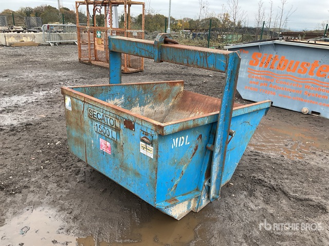 2006 Secatol 1500Lt Boat Tipping Skip | Ritchie Bros. Auctioneers