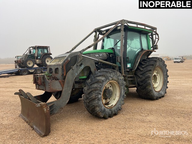 2009 Valtra T121H 4x4 Tracteur Agricole 4WD Tractor Agrícola ...
