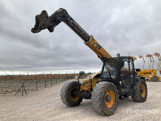 2013 Cat TH407C Telehandler | Ritchie Bros. Auctioneers