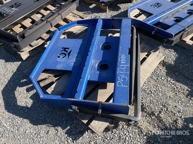 2024 Kit Containers MSS-45-FF-42 42 in Skid Steer Forks | Ritchie Bros ...