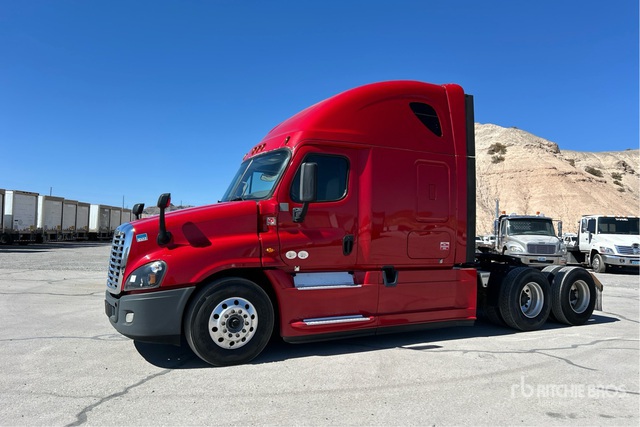 2019 Freightliner Cascadia 125 6x4 T A Sleeper Truck Tractor Ritchie