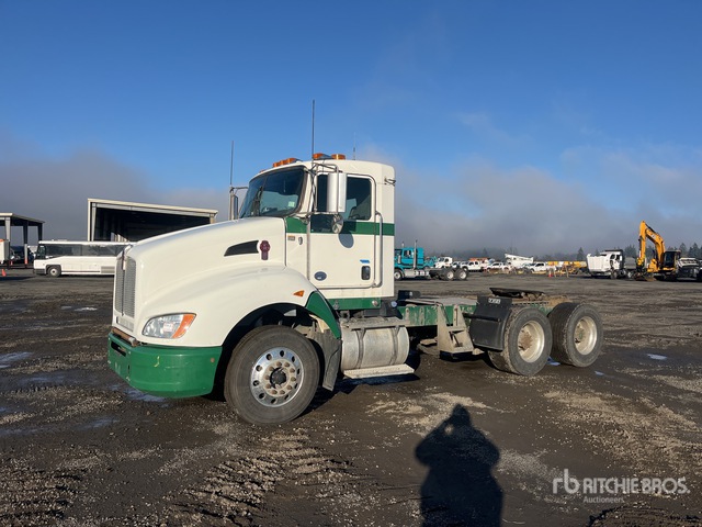 2014 Kenworth t440 6x4 T/A Day Cab Truck Tractor (Inoperable) | Ritchie Bros. Auctioneers