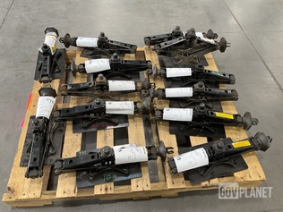 Surplus (13) Hand Scissor Jacks in North Las Vegas, Nevada, United ...