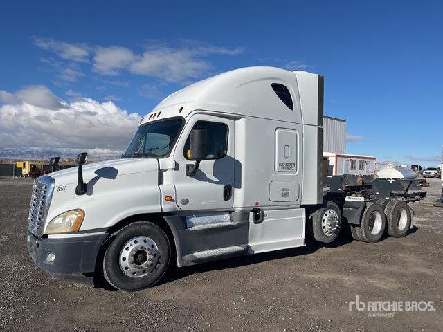 2018 Freightliner Cascadia 125 8x4 Tracteur Routier Couchette | Ritchie ...