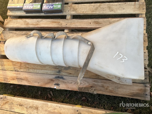 9 in Auger Spout | Ritchie Bros. Auctioneers