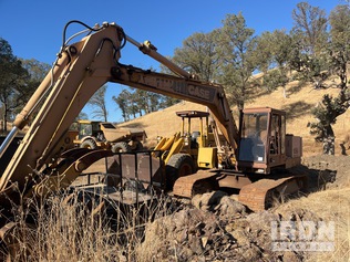 Case 1088 Tracked Excavator in Middletown, California, United States ...