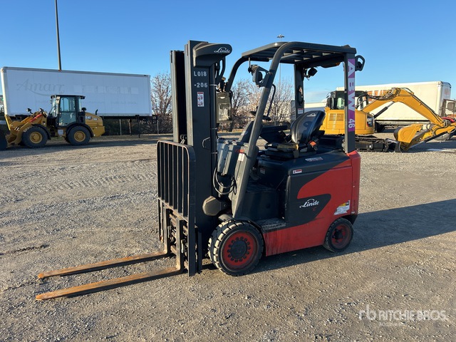 2019 Linde E25C 5000 lb Montacargas Eléctrico | Ritchie Bros. Auctioneers