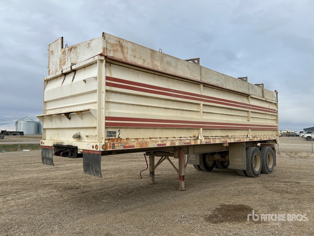 1994 Load Line 30 ft T/A Grain Trailer | Ritchie Bros. Auctioneers