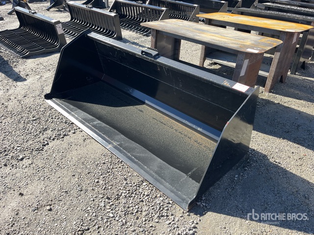 Kit Containers 84 in Pala para Minicargadora | Ritchie Bros. Auctioneers