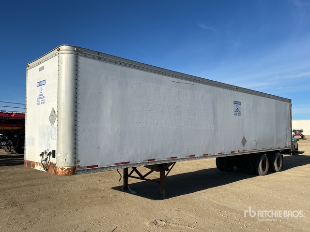 1981 Manac 45 ft x 102 in T/A Van Trailer | Ritchie Bros. Auctioneers
