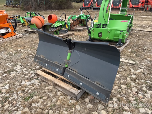 2021 Avant Tecno V1800 6 ft Wheel Loader Snow Plow | Ritchie Bros ...