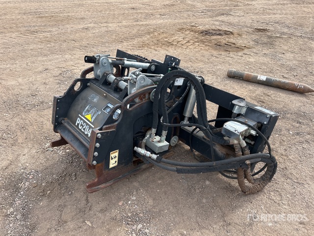 Cat PC204 20 in Skid Steer Planer | Ritchie Bros. Auctioneers