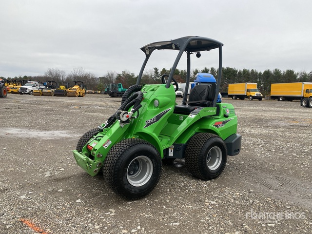2023 Avant Tecno M528 Wheel Loader | Ritchie Bros. Auctioneers