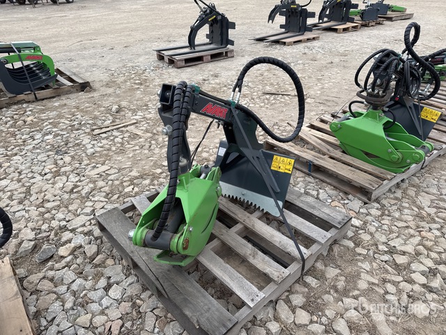 2022 Avant Tecno Rotating Pinza para pala cargadora | Ritchie Bros ...