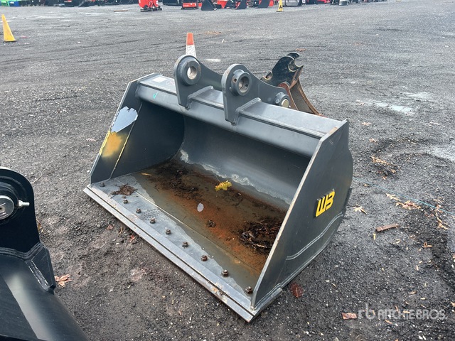 Werk-Brau SK170LC 60 in Cleanup Excavator Bucket | Ritchie Bros ...